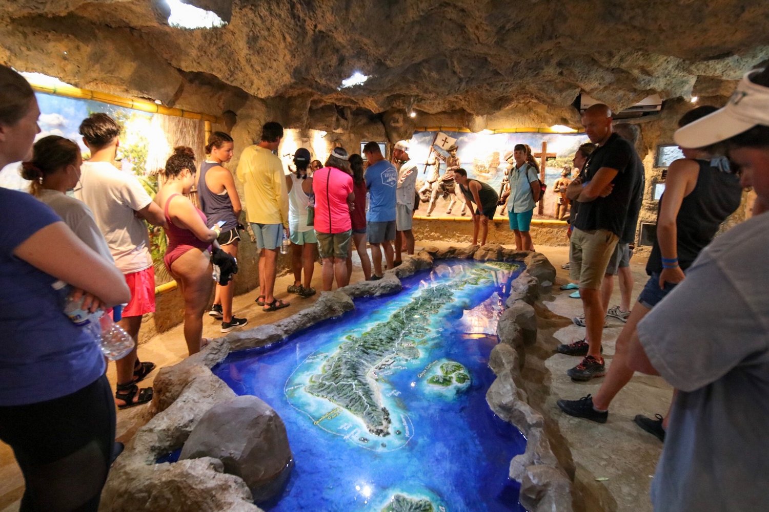 Parque Gumbalimba, Roatán