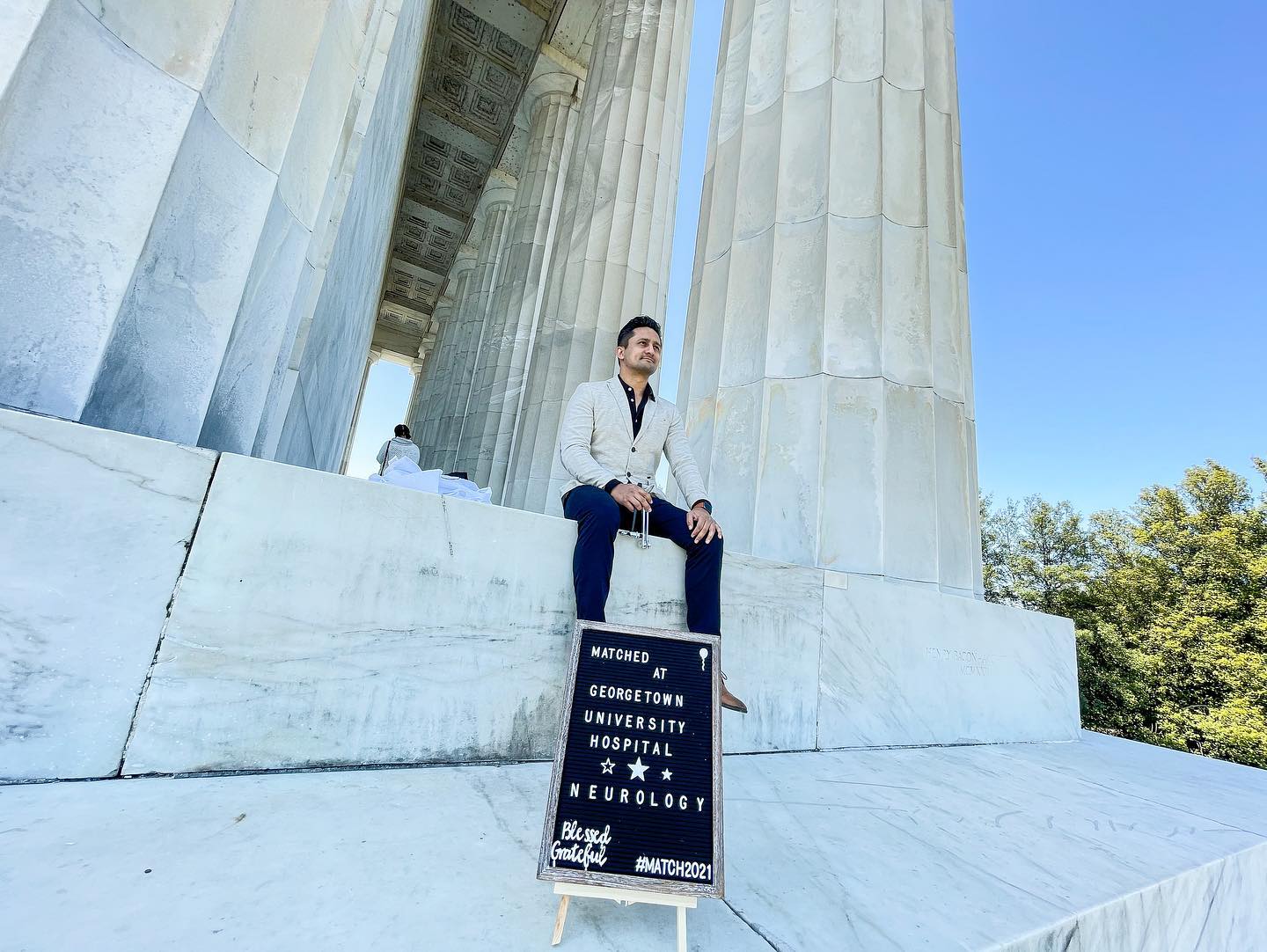 Hondureño Edwin Serrano, ingresó con honores en Georgetown University