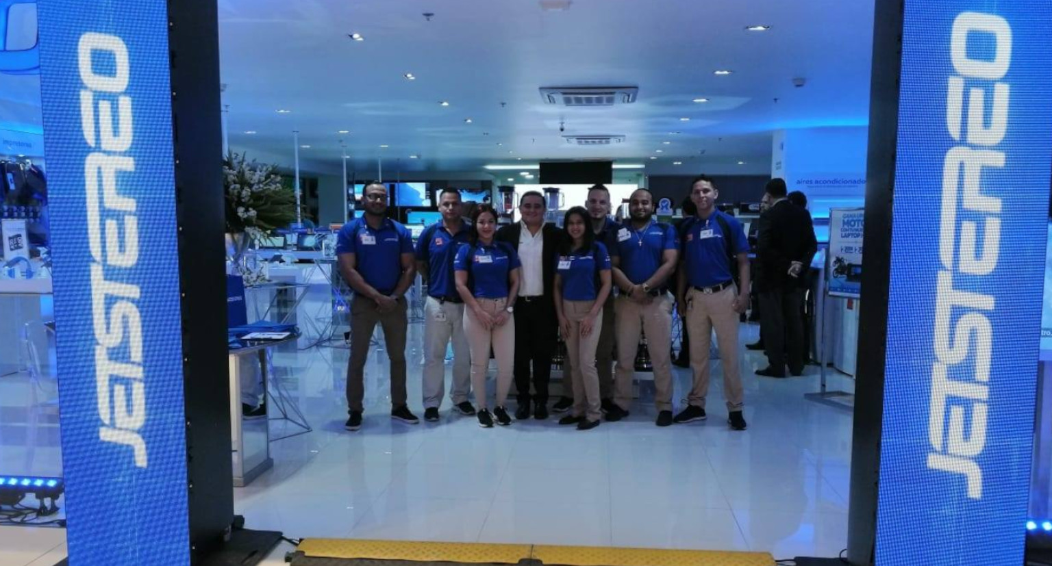 Historia de Jetstereo, empresa de electrónica y línea blanca en Honduras
