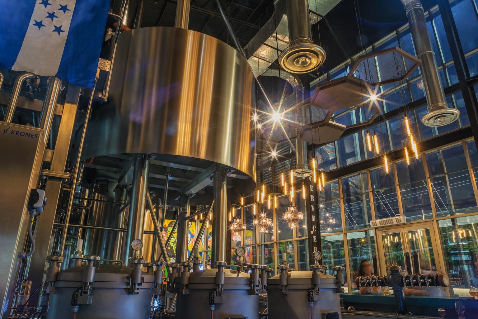 Tour en Cervecería LA20, fabrica de cerveza artesanal