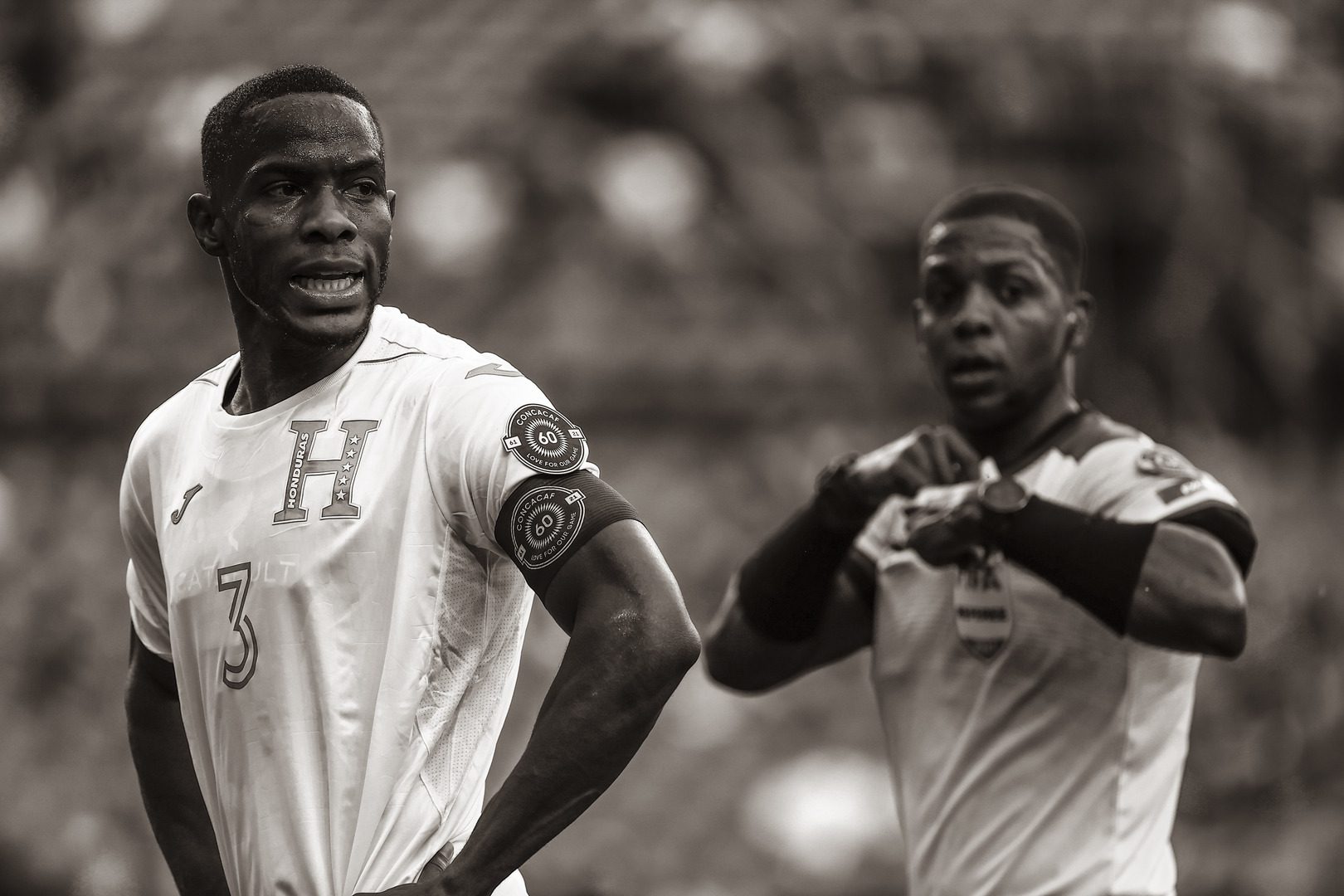 Concacaf destaca al capitán Maynor Figueroa con Honduras