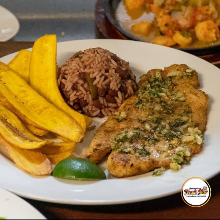 Restaurante Tony's Mar, mariscos frescos