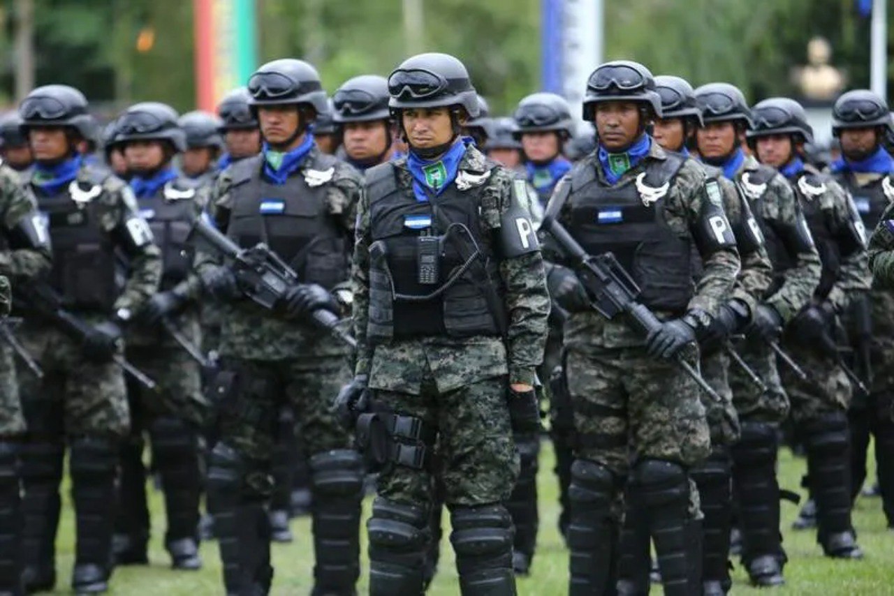 21 de Octubre Día de las Fuerzas Armadas de Honduras 21 de Octubre Día de las Fuerzas Armadas de Honduras