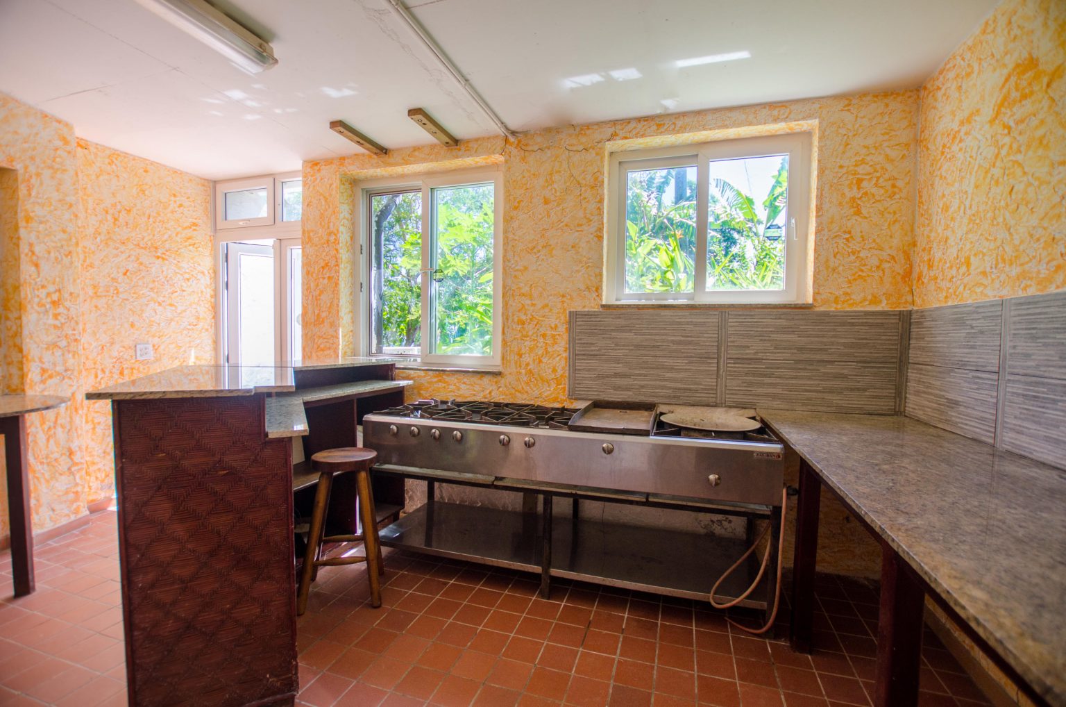 El Faro, una experiencia única desde el mirador más alto de Roatán