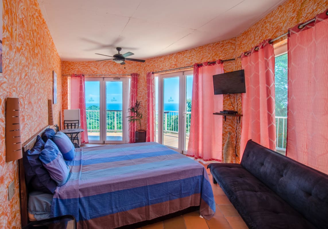 El Faro, una experiencia única desde el mirador más alto de Roatán