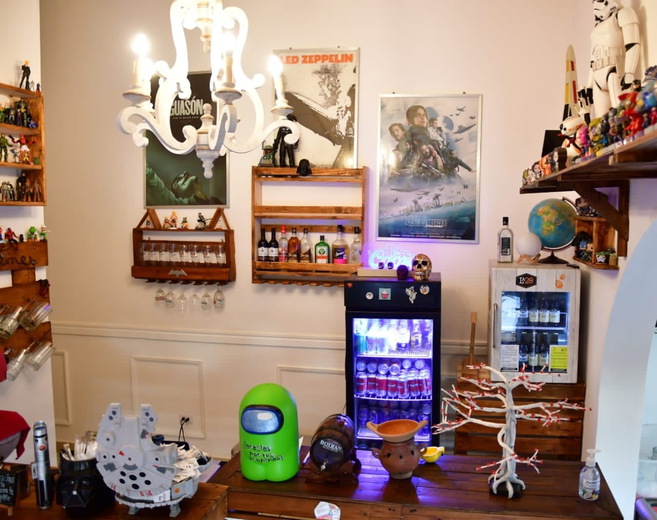 Geek Coffee Bar, un lugar temático de comics en Santa Lucía