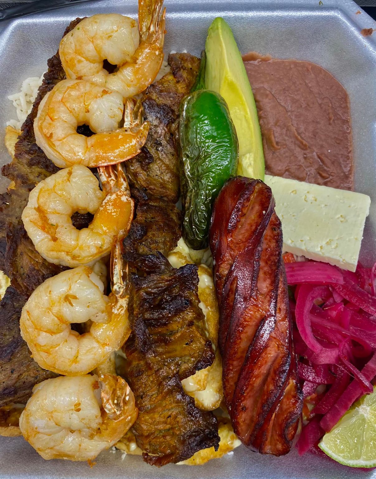 Hondureña emprende con Food Truck catracho en Estados Unidos | Honduras.com