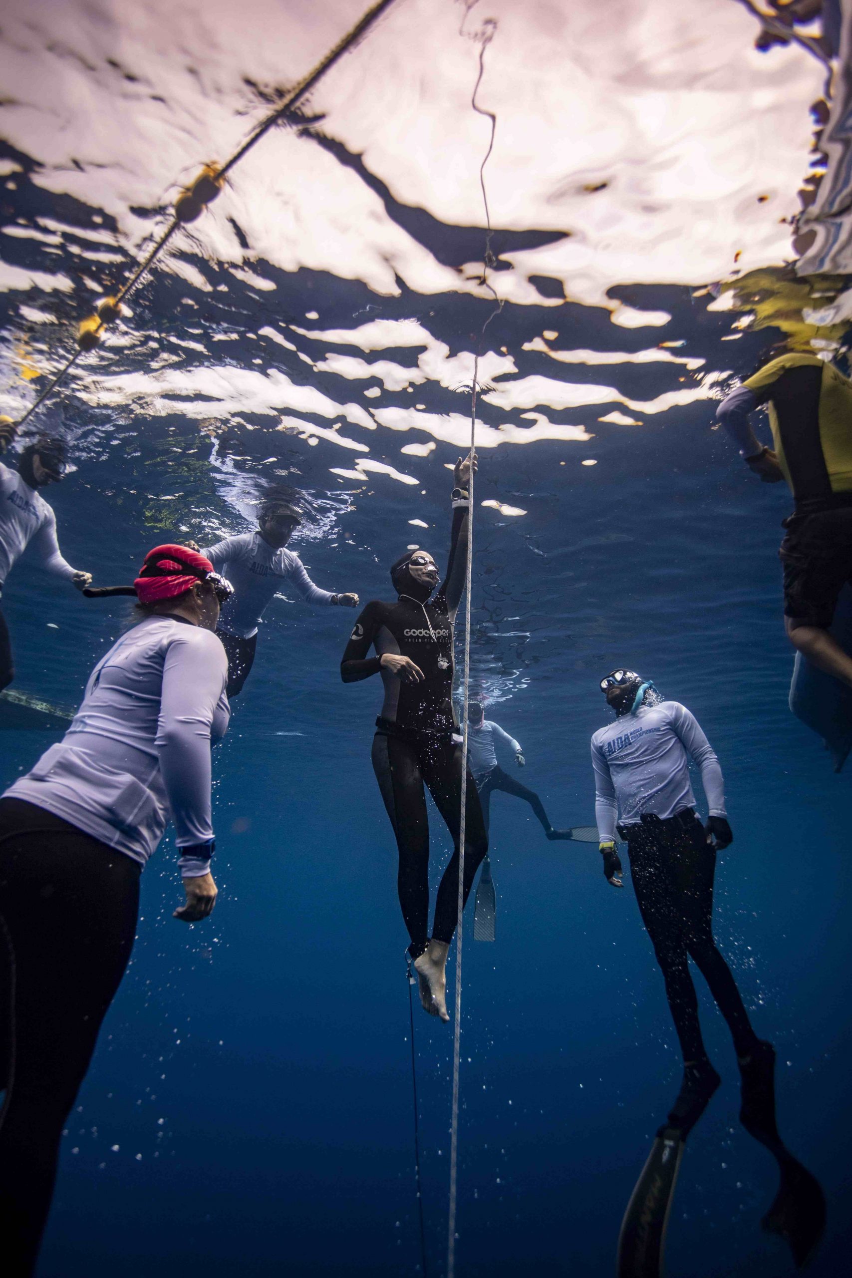 Roatán realiza con éxito el Campeonato Mundial de Buceo Libre