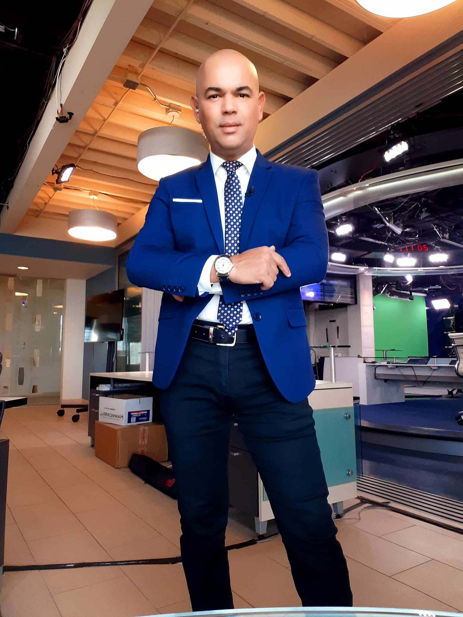 Periodista hondureño Javier Castro, ganó dos premios Emmy